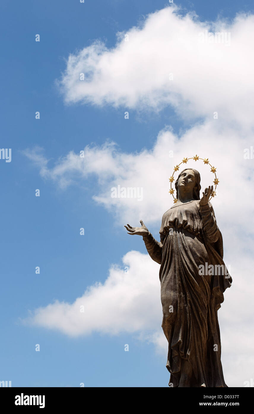 Statue of santa marija hi-res stock photography and images - Alamy