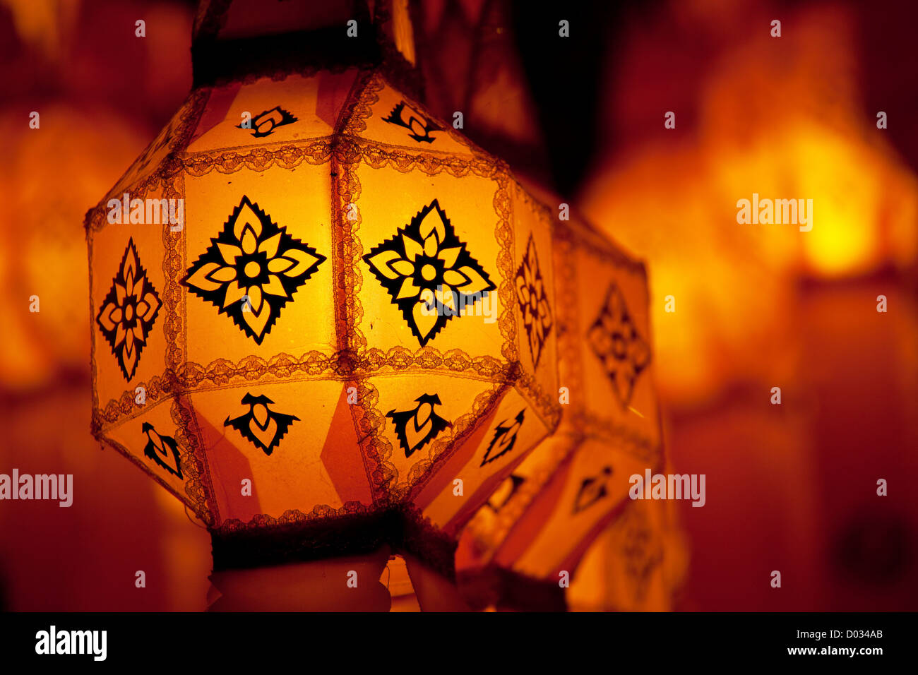 Lamp, lamps at night Stock Photo - Alamy