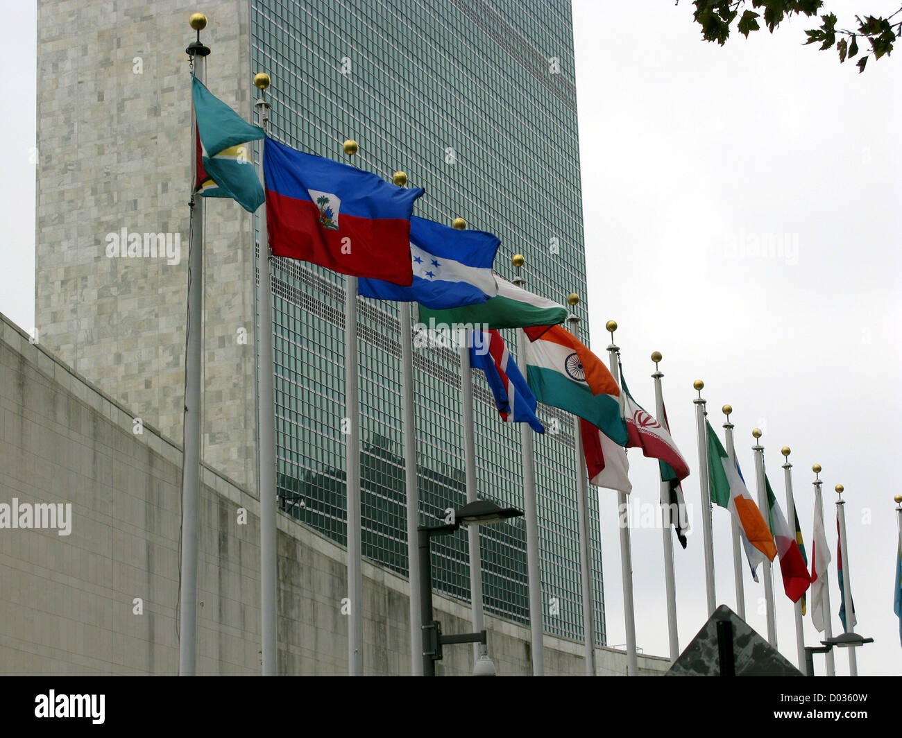 USA NEW YORK NEW YORK CITY UNITED NATIONS BUILDING flags of member ...