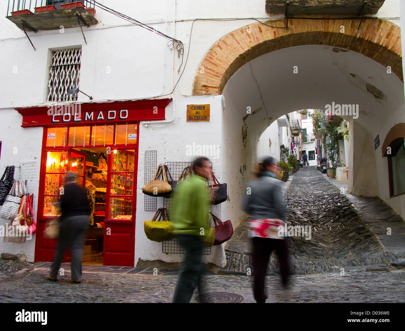 Calle tipica. Cadaqués. Costa Brava. Alt Empordà. Girona. Cataluña ...