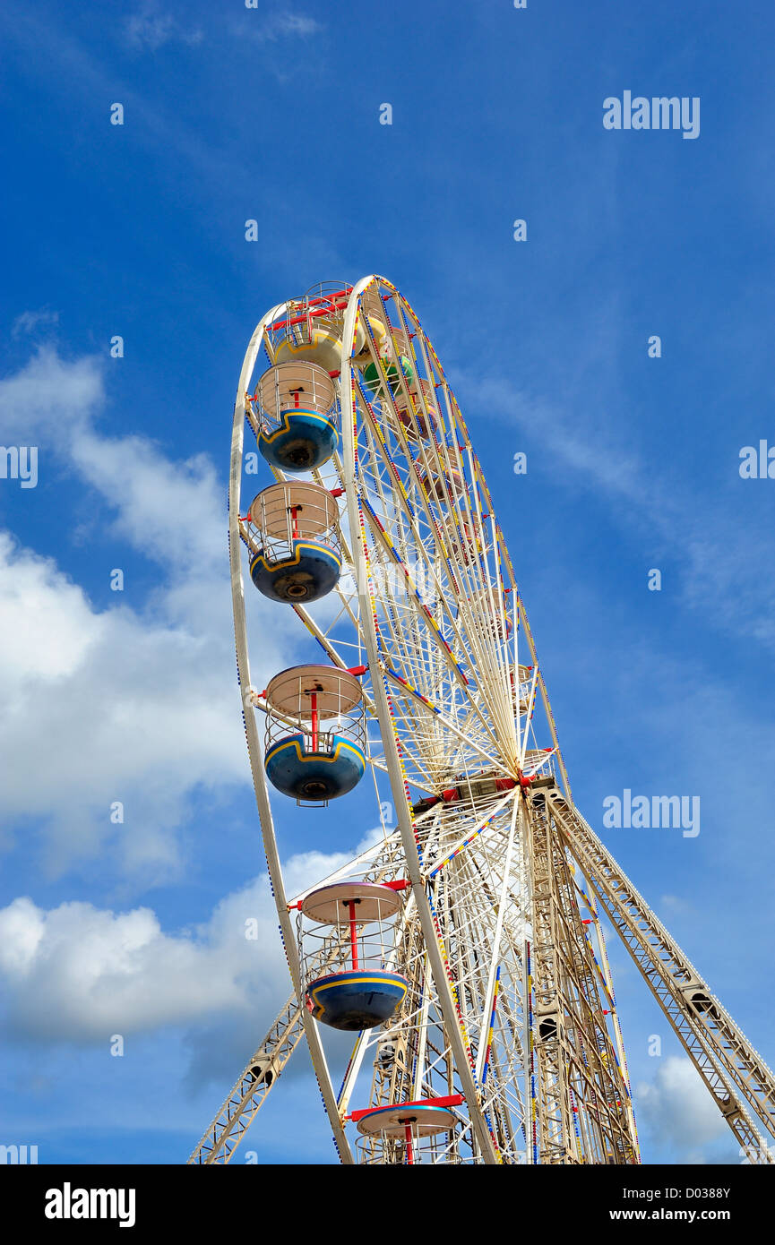 Empty ferris wheel blackpool lancashire england uk Stock Photo - Alamy
