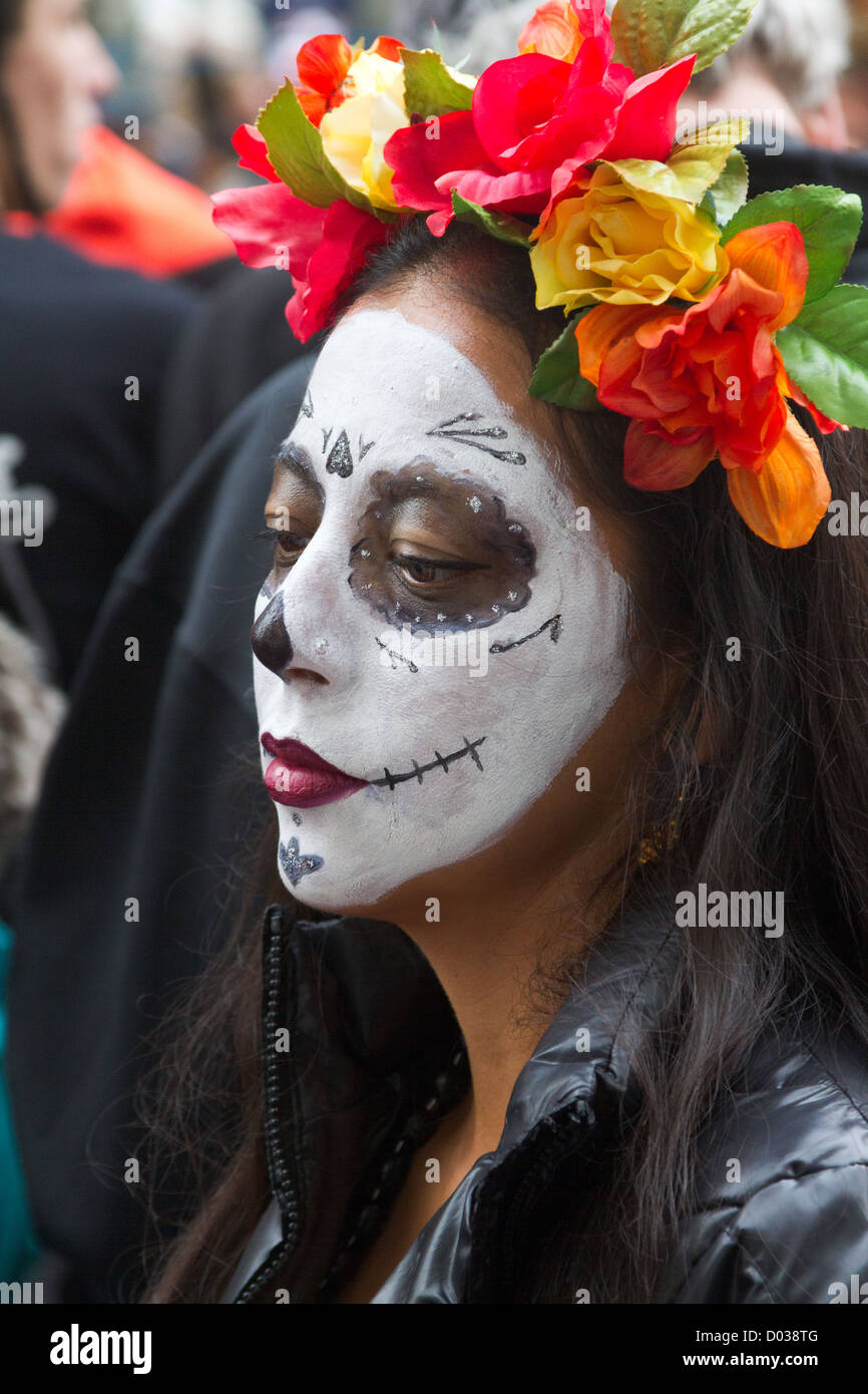 Parade makeup hi-res stock photography and images - Alamy