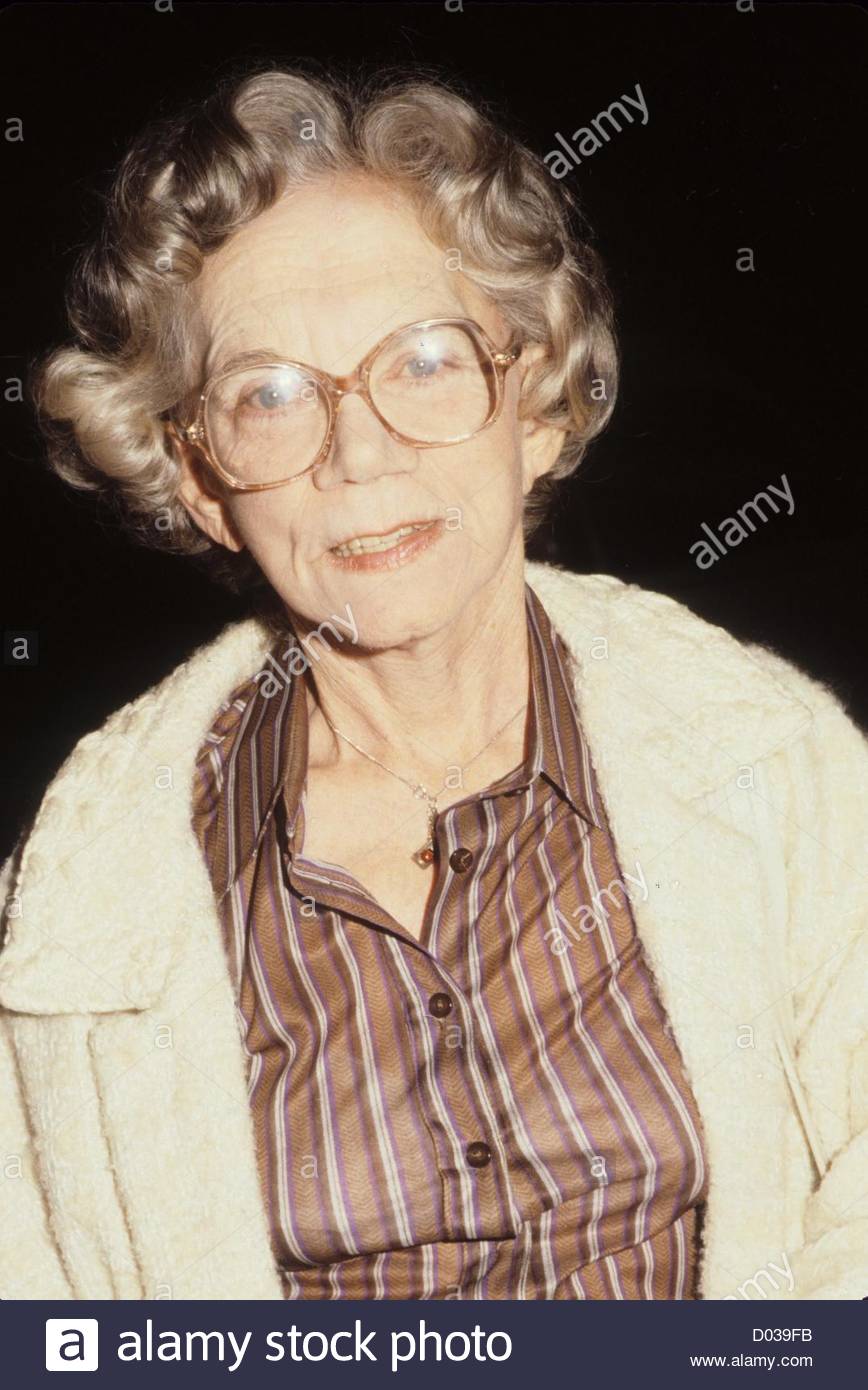 Ellen Corby High Resolution Stock Photography and Images - Alamy Ellen Corby High Resolution Stock Photography and Images - Alamy