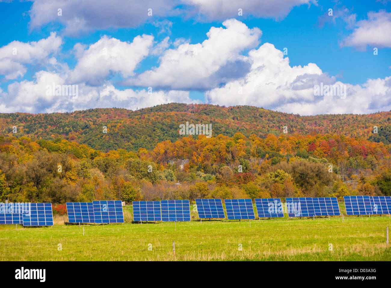 HINESBURG, VERMONT, USA - Solar panels for electrical power on farm ...