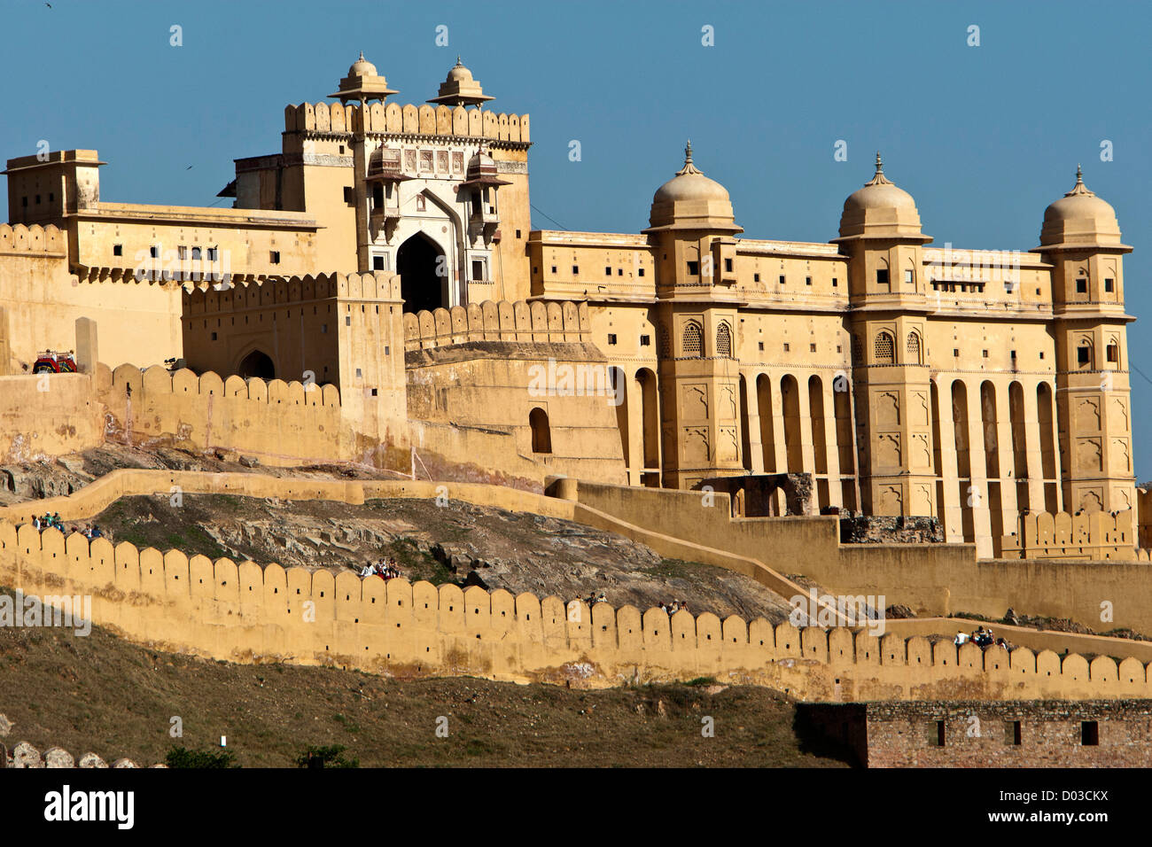 Amber amer fort near hi-res stock photography and images - Alamy
