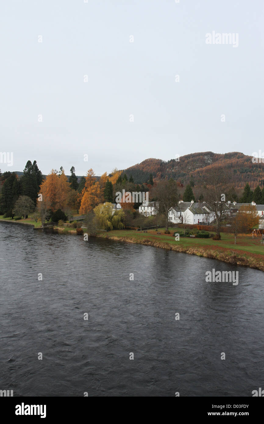 Dunkeld in autumn hi-res stock photography and images - Alamy