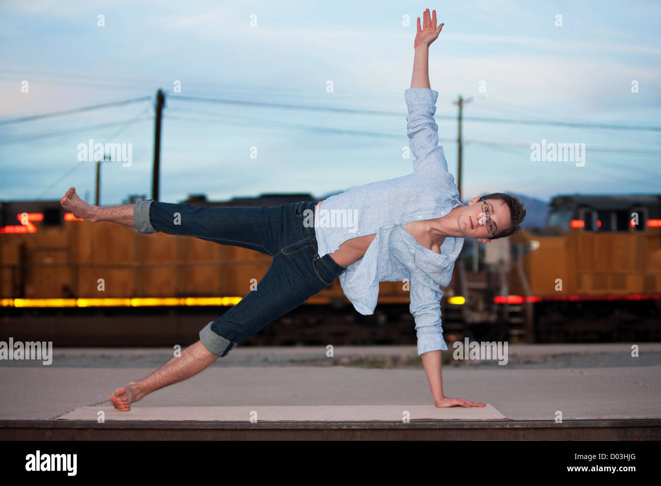 Moon position hi-res stock photography and images - Alamy