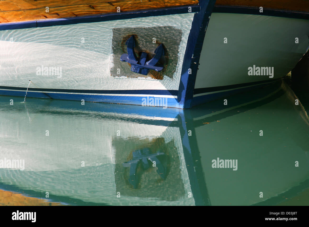 Reflection bow hi-res stock photography and images - Alamy