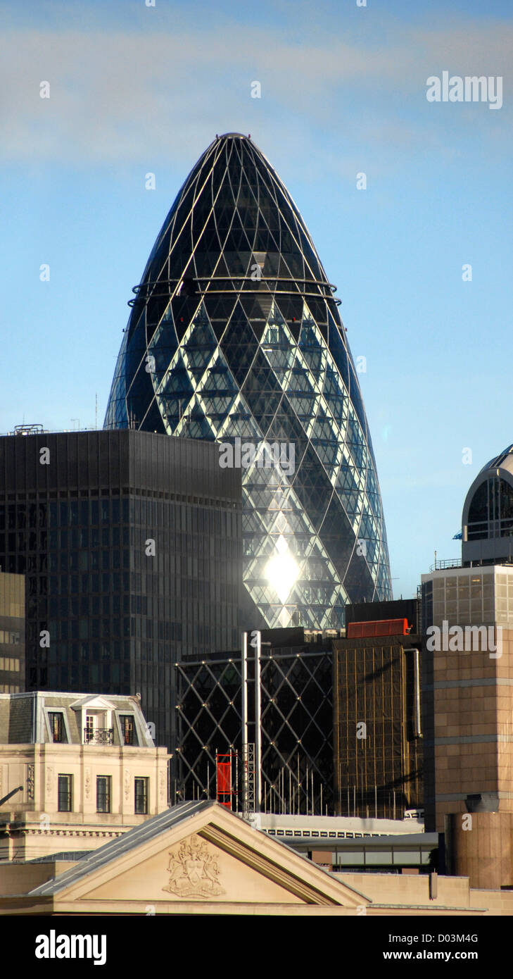 30 st mary axe buildings hi-res stock photography and images - Alamy
