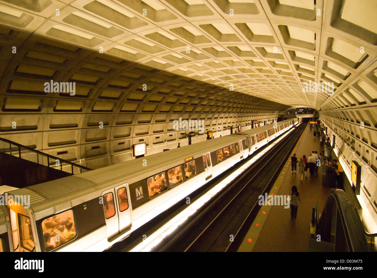 Dupont Underground Dc High Resolution Stock Photography and Images - Alamy