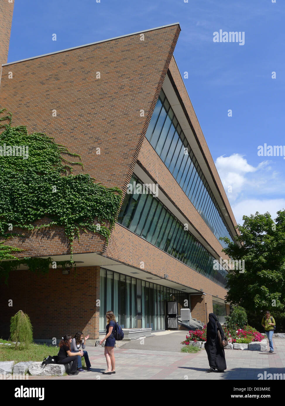 York University Campus Stock Photos & York University Campus Stock ...