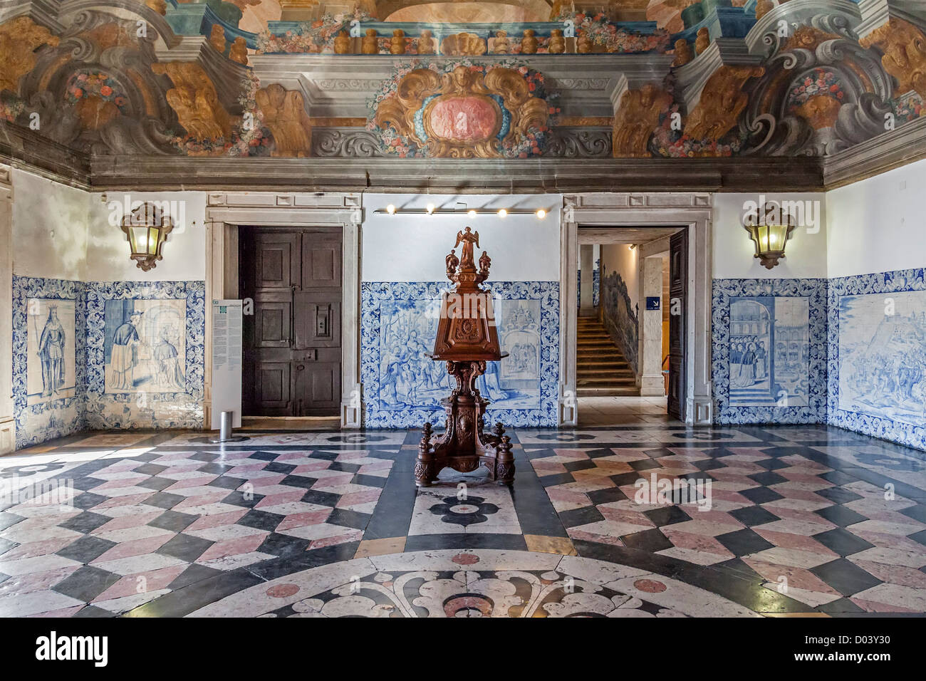 Baroque entrance hall sala da hi-res stock photography and images - Alamy