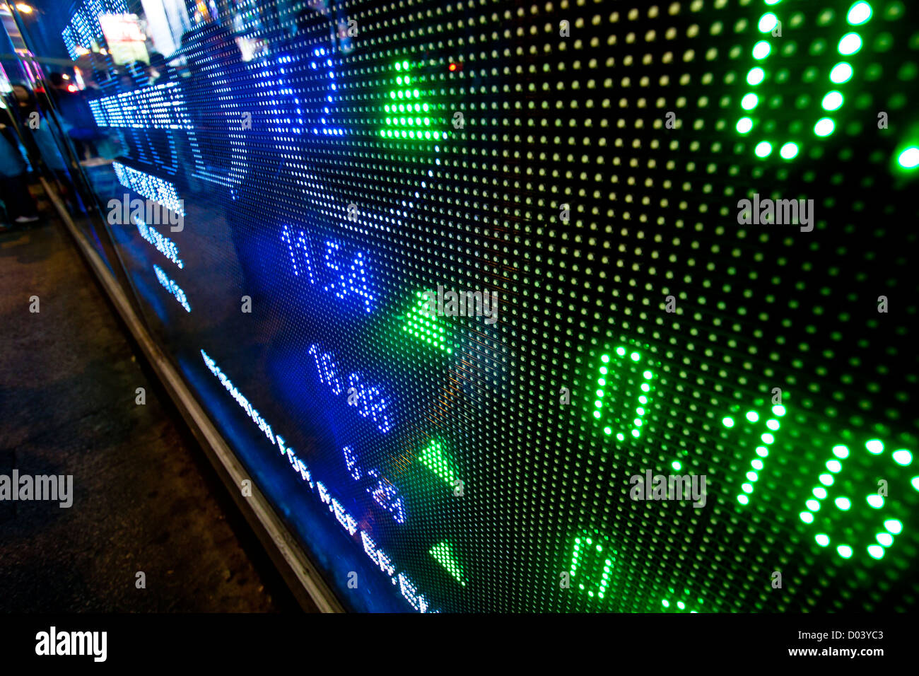 Stock market price hi-res stock photography and images - Alamy