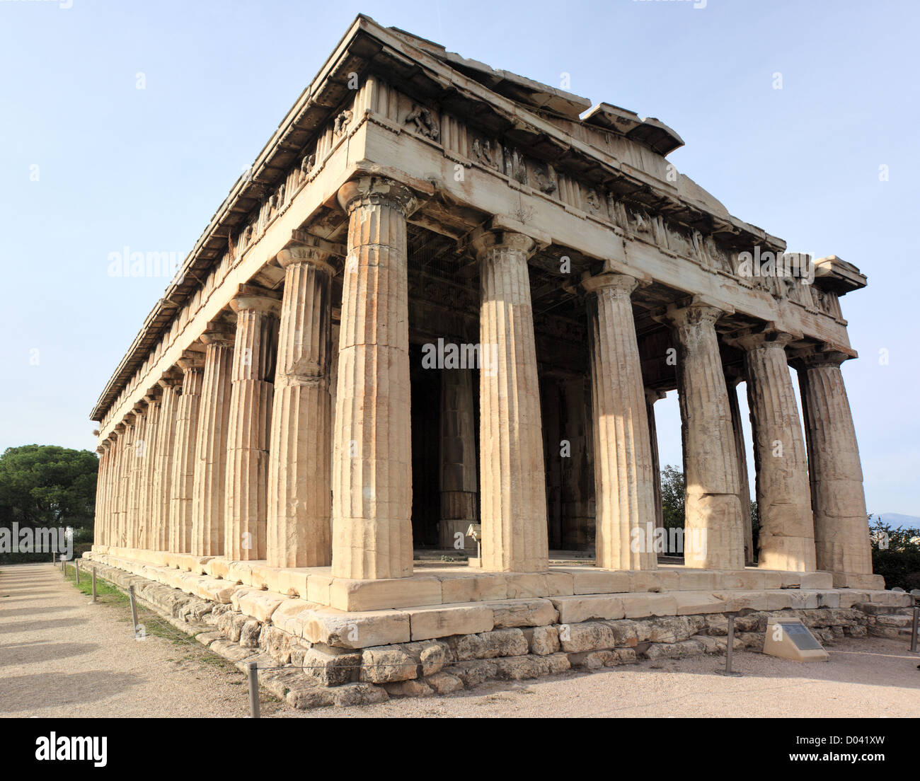 Athenes temple hi-res stock photography and images - Alamy