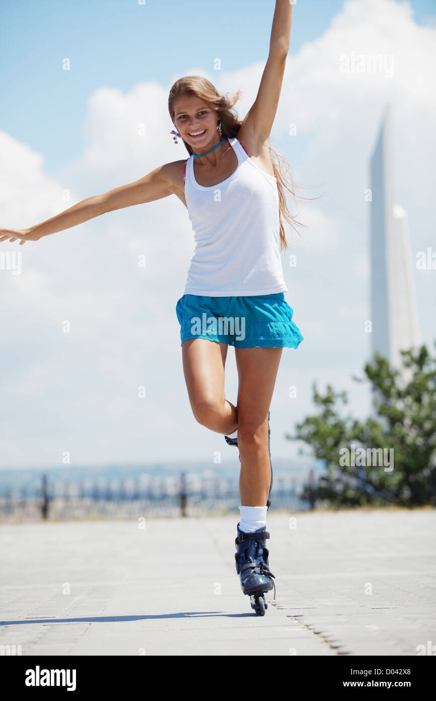 Female speed skater hi-res stock photography and images - Alamy