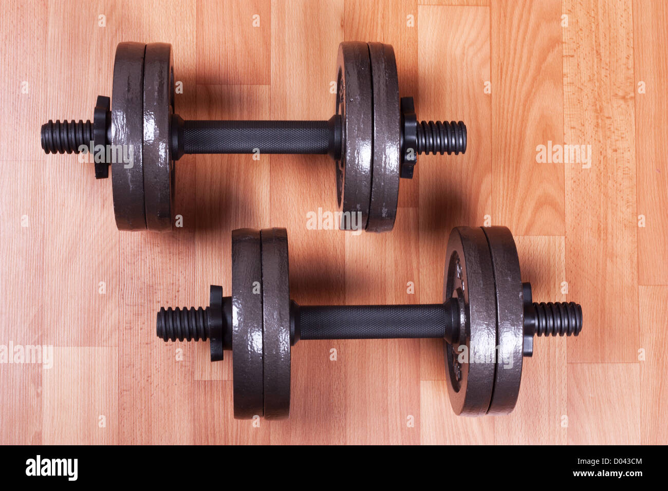 Metal barbells hi-res stock photography and images - Alamy