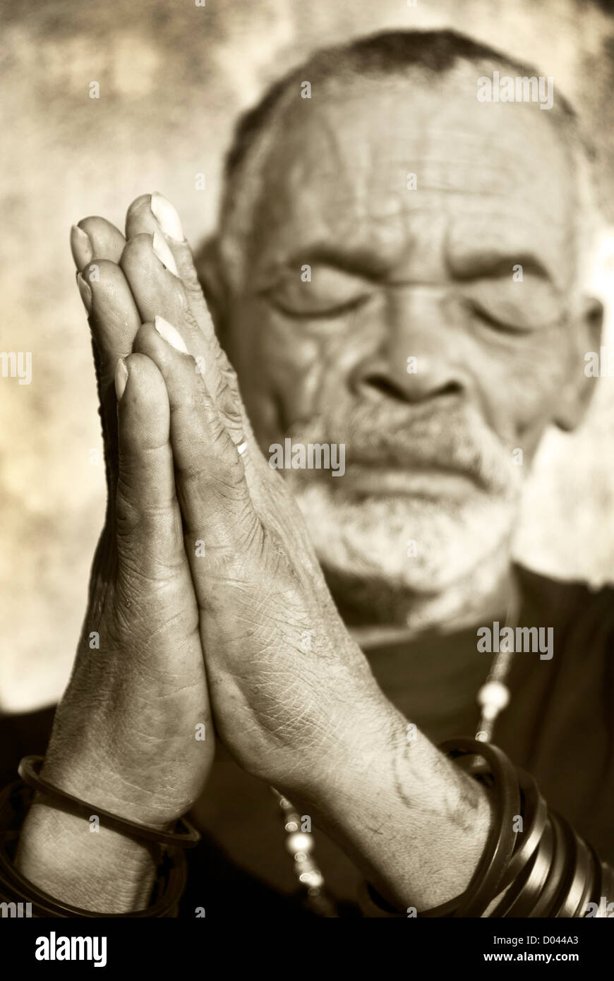 Old African black man with characterful face Stock Photo - Alamy