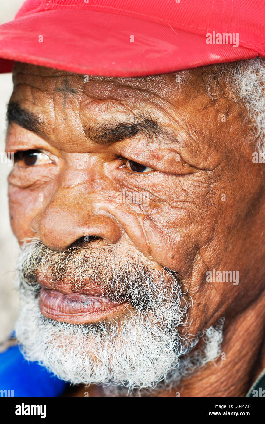 Old African black man with characterful face Stock Photo - Alamy