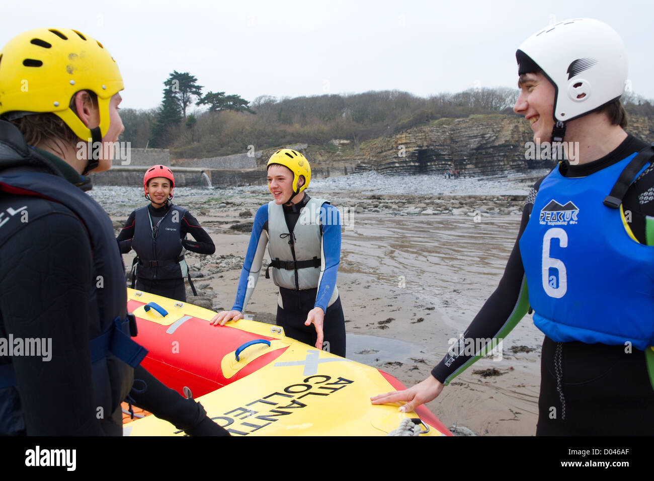 Outdoor Pursuits activities in the grounds of UWC Atlantic College, St ...