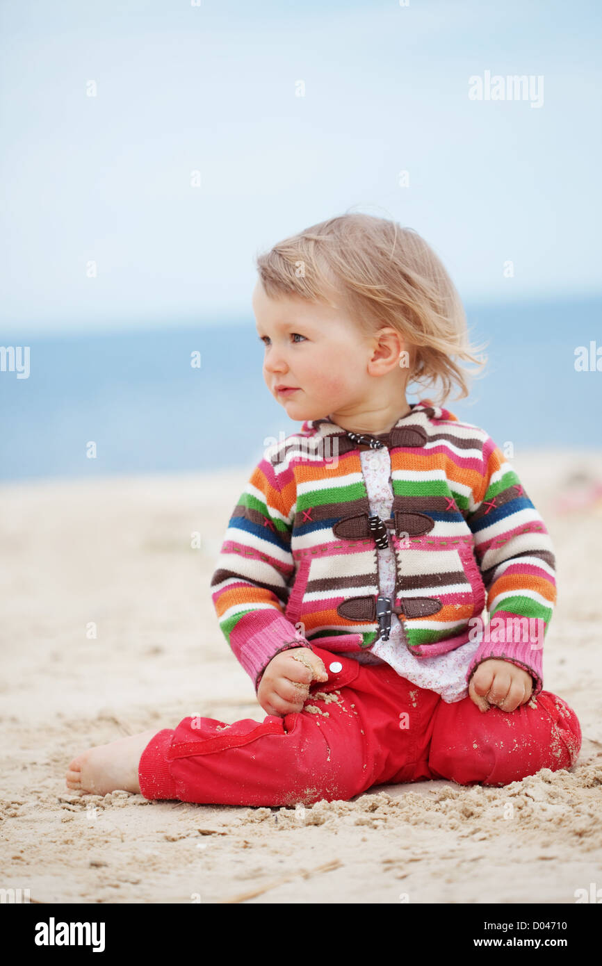 Child at the beach Stock Photo - Alamy