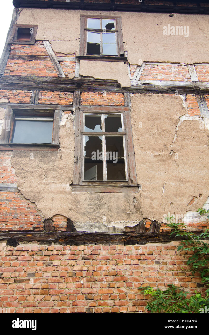 Window in a ruin in Eisenach Stock Photo - Alamy