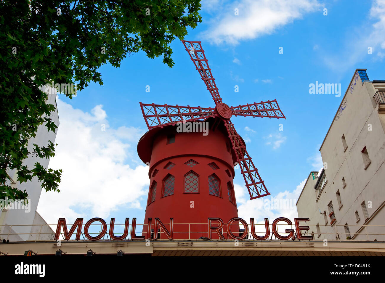 Mont rouge hi-res stock photography and images - Alamy