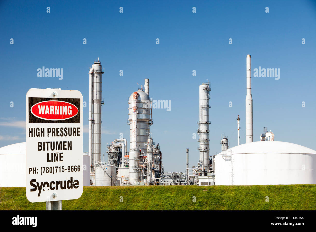 The Scotforth upgrader plant that converts tar sands bitumen into ...