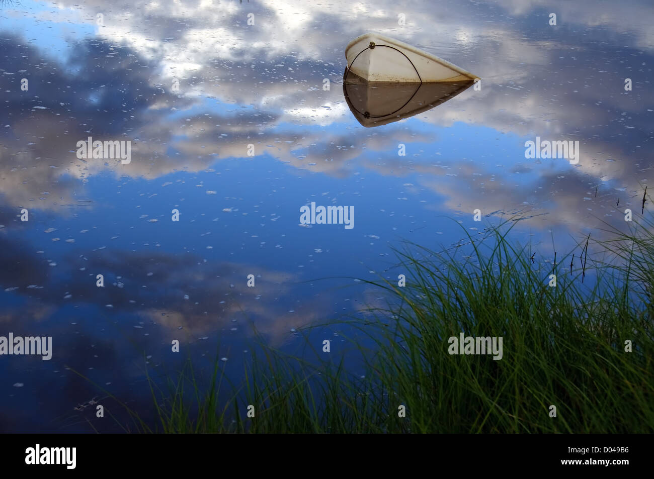 Row boat hi-res stock photography and images - Alamy