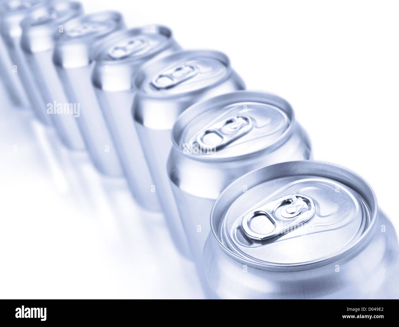 Beer cans field hi-res stock photography and images - Alamy