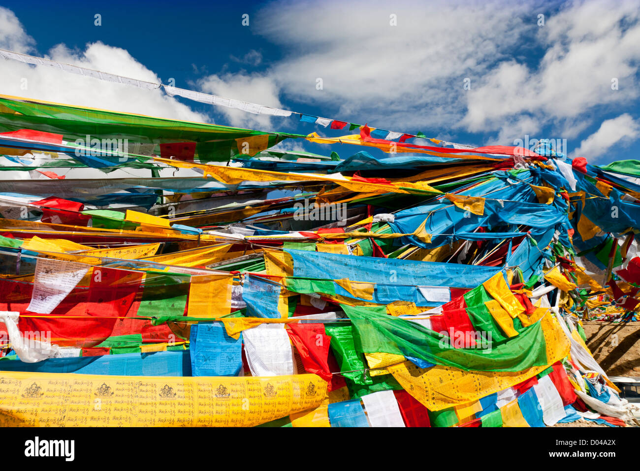 Tibet prayer flags Stock Photo - Alamy