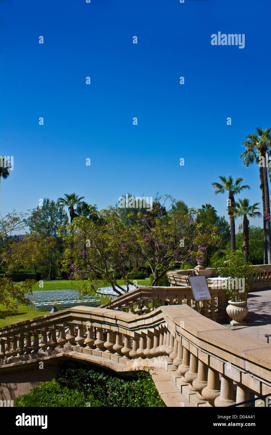 An image of an elegant outdoor private party setting Stock Photo - Alamy