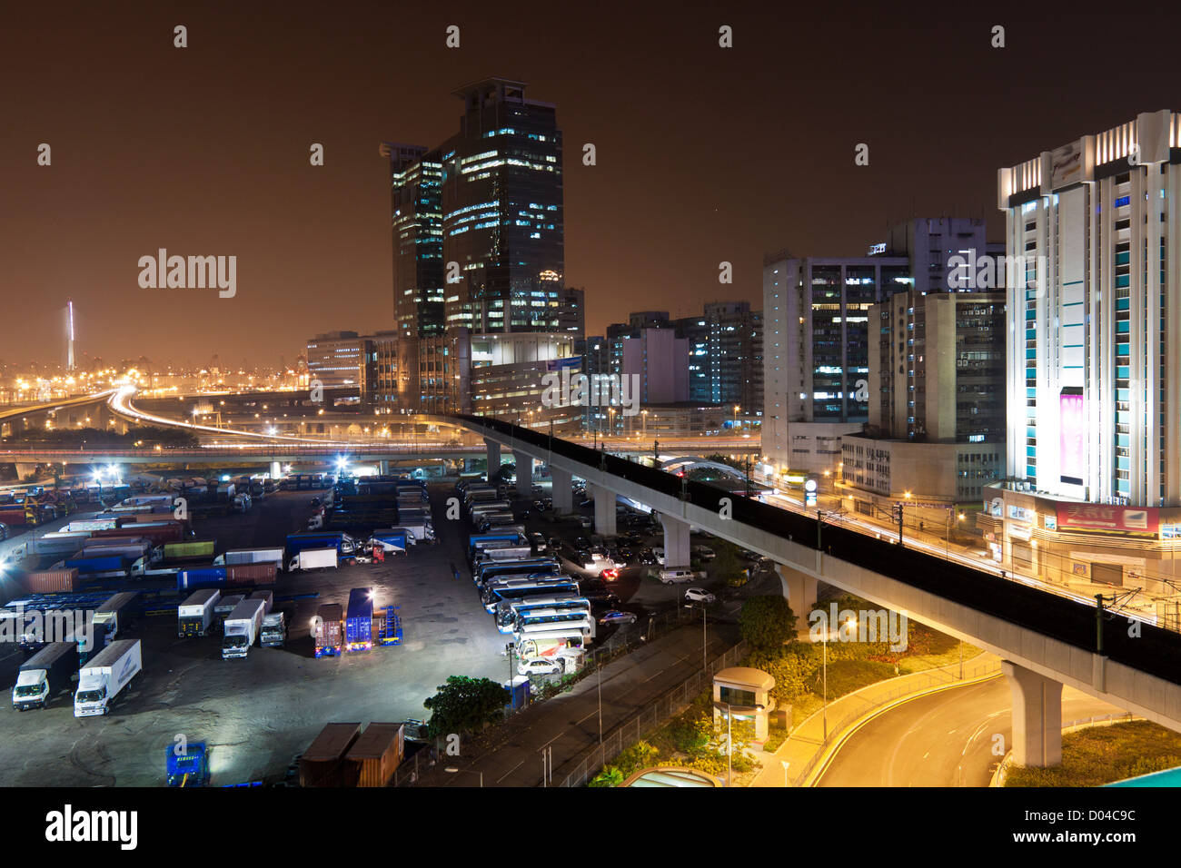 City scene in urban downtown Stock Photo - Alamy