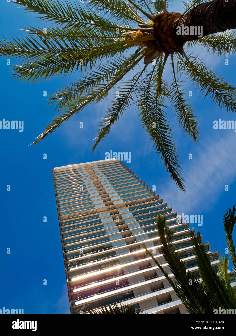 Mapfre building barcelona hi-res stock photography and images - Alamy