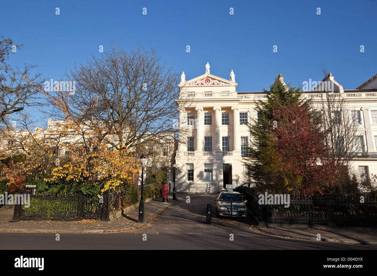 The Gloucester Gate on the Outer Circle of Regent's Park, London ...