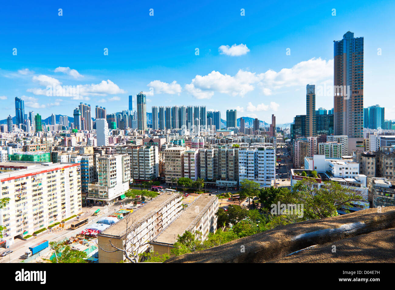 Factory building hong kong hi-res stock photography and images - Alamy
