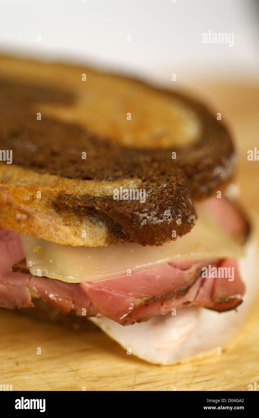 Thousand island dressing isolated hi-res stock photography and images ...