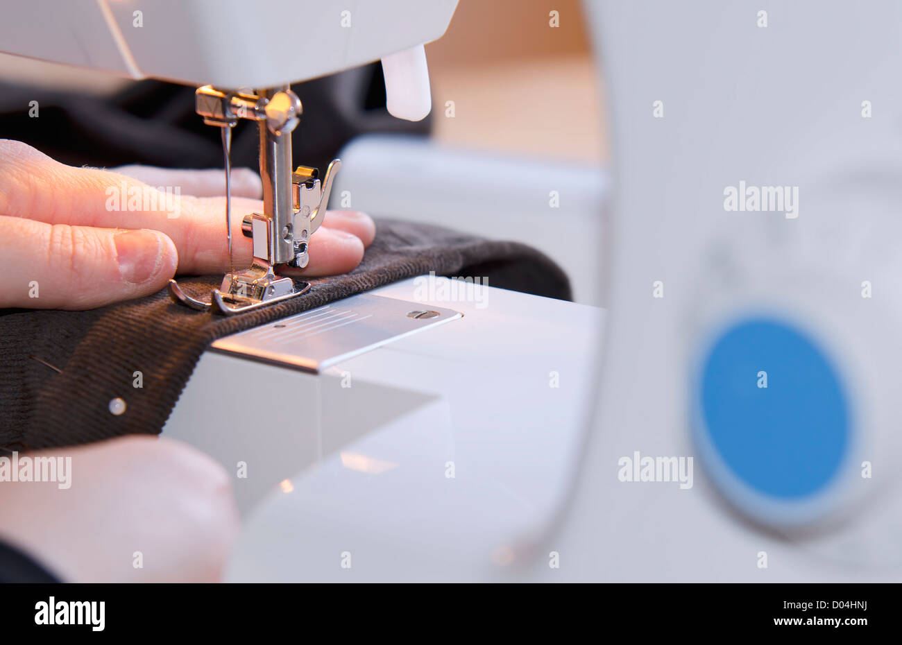 Machine hand hi-res stock photography and images - Alamy