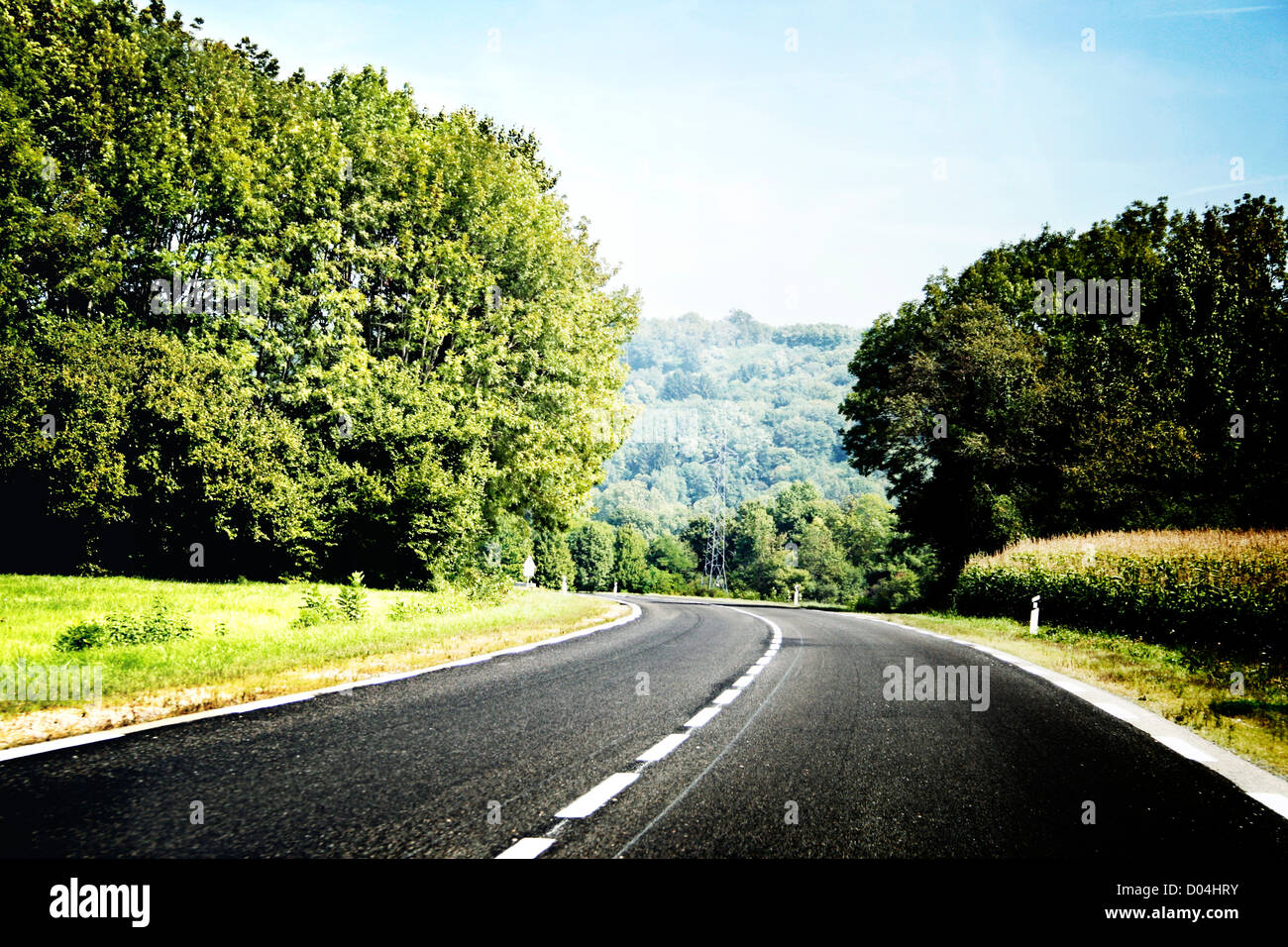 Picture of a empty highway Stock Photo - Alamy