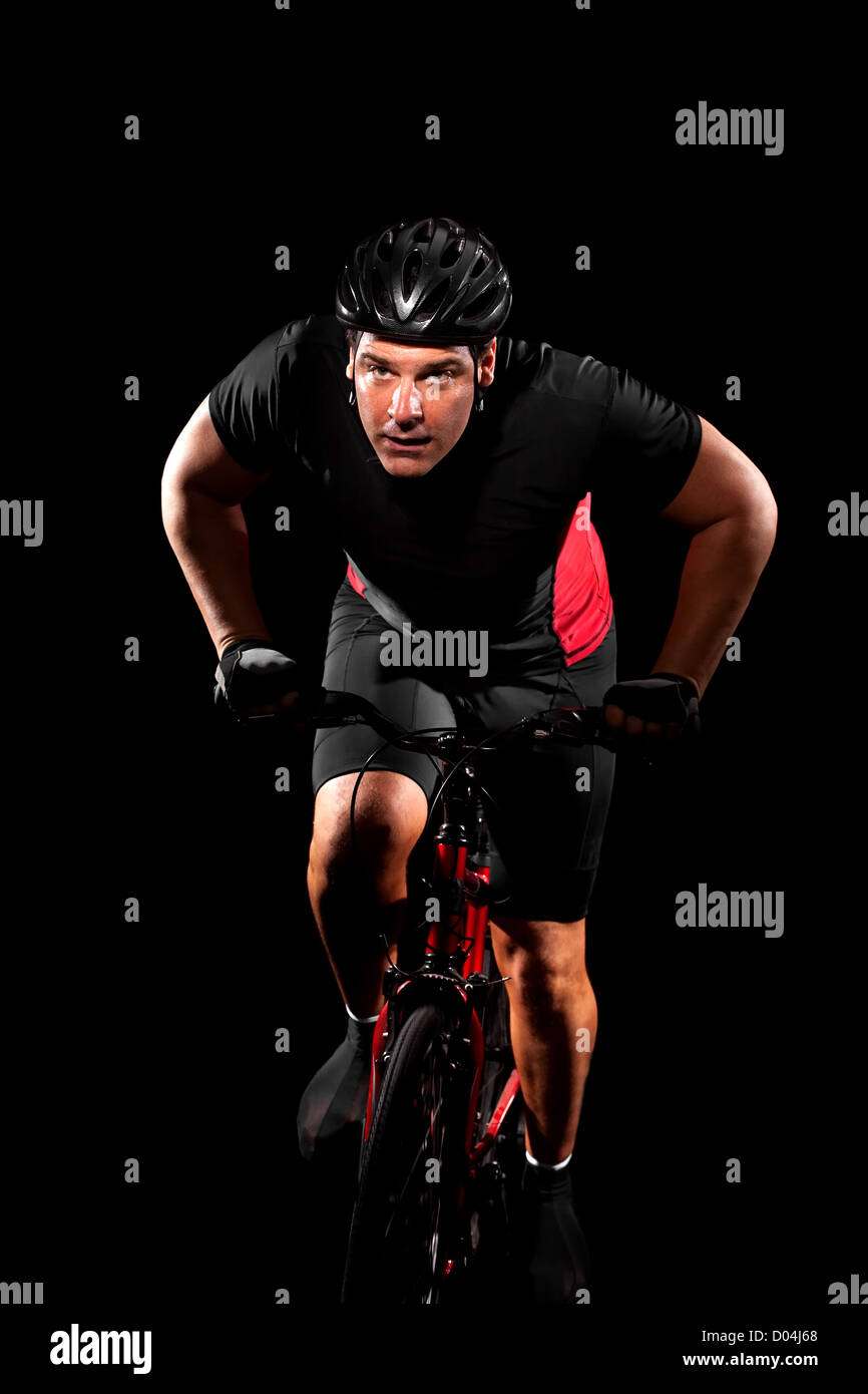 Cycling bicycling cyclist bicyclist hi-res stock photography and images ...