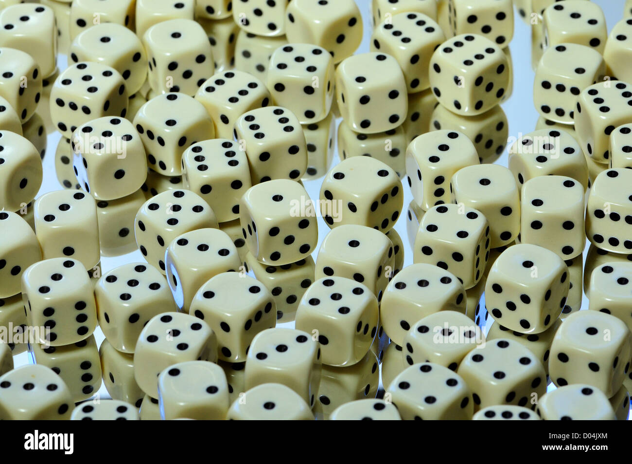 Dice hi-res stock photography and images - Alamy