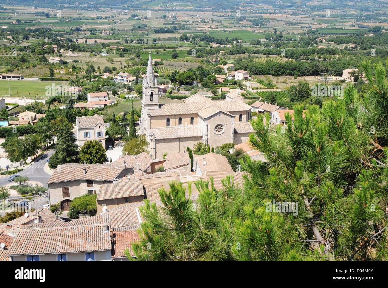 View on Luberon valley in Bonnieux, Provence in France Stock Photo - Alamy