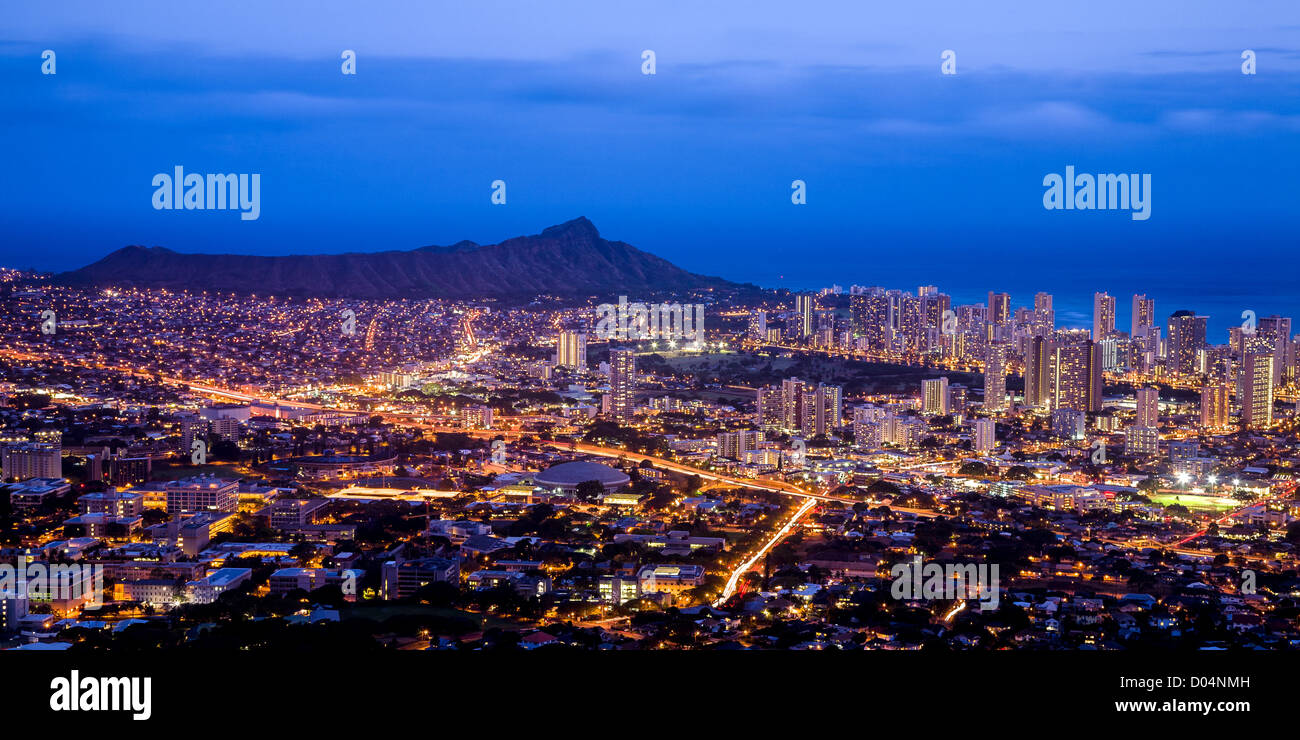Diamond head hawaii road hi-res stock photography and images - Alamy