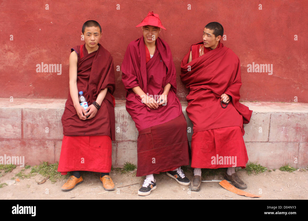 Dzogchen monastery hi-res stock photography and images - Alamy
