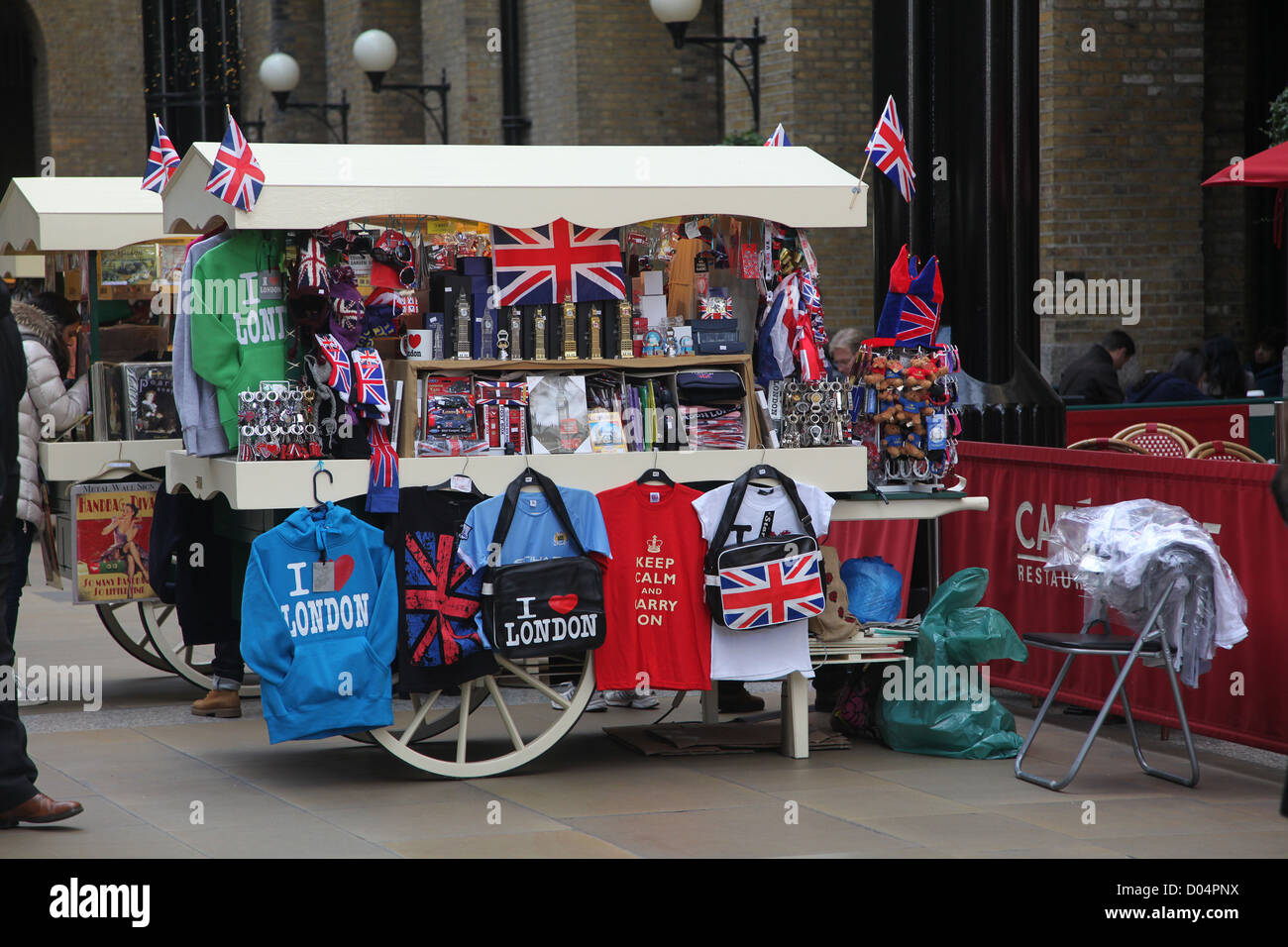 Market stall barrows in Hays Galleria near London Bridge, November 2012 ...