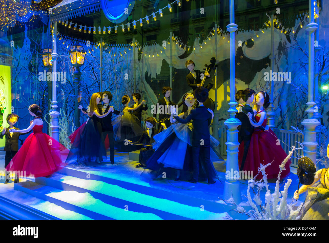 Dior window display High Resolution Stock Photography and Images - Alamy
