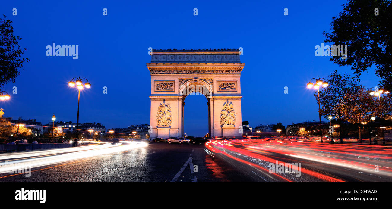 Panoramic view of Arc de Triomphe by night Stock Photo - Alamy