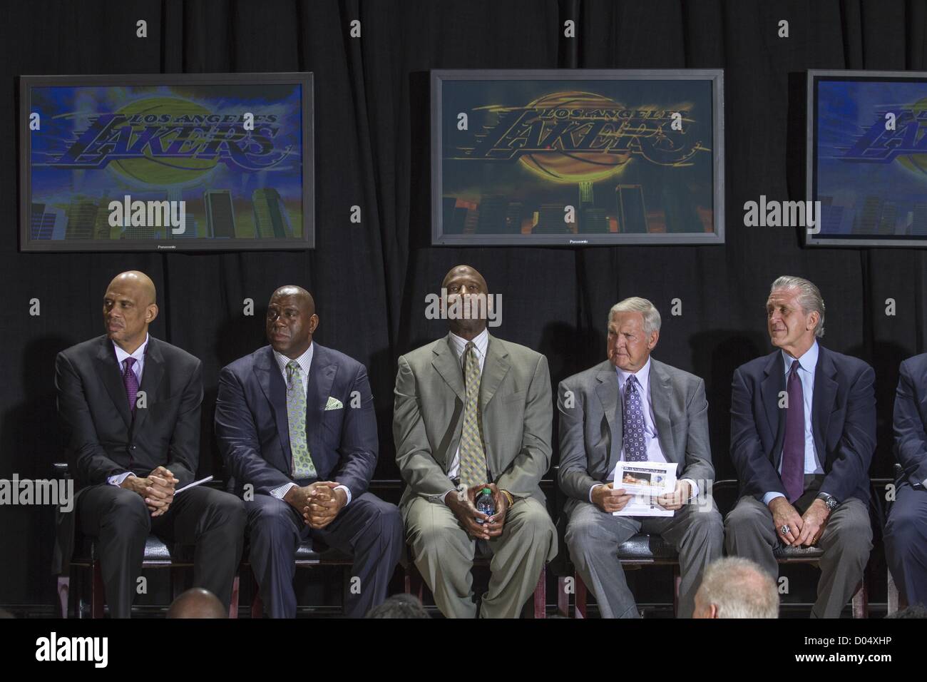 Pat riley kareem hi-res stock photography and images - Alamy