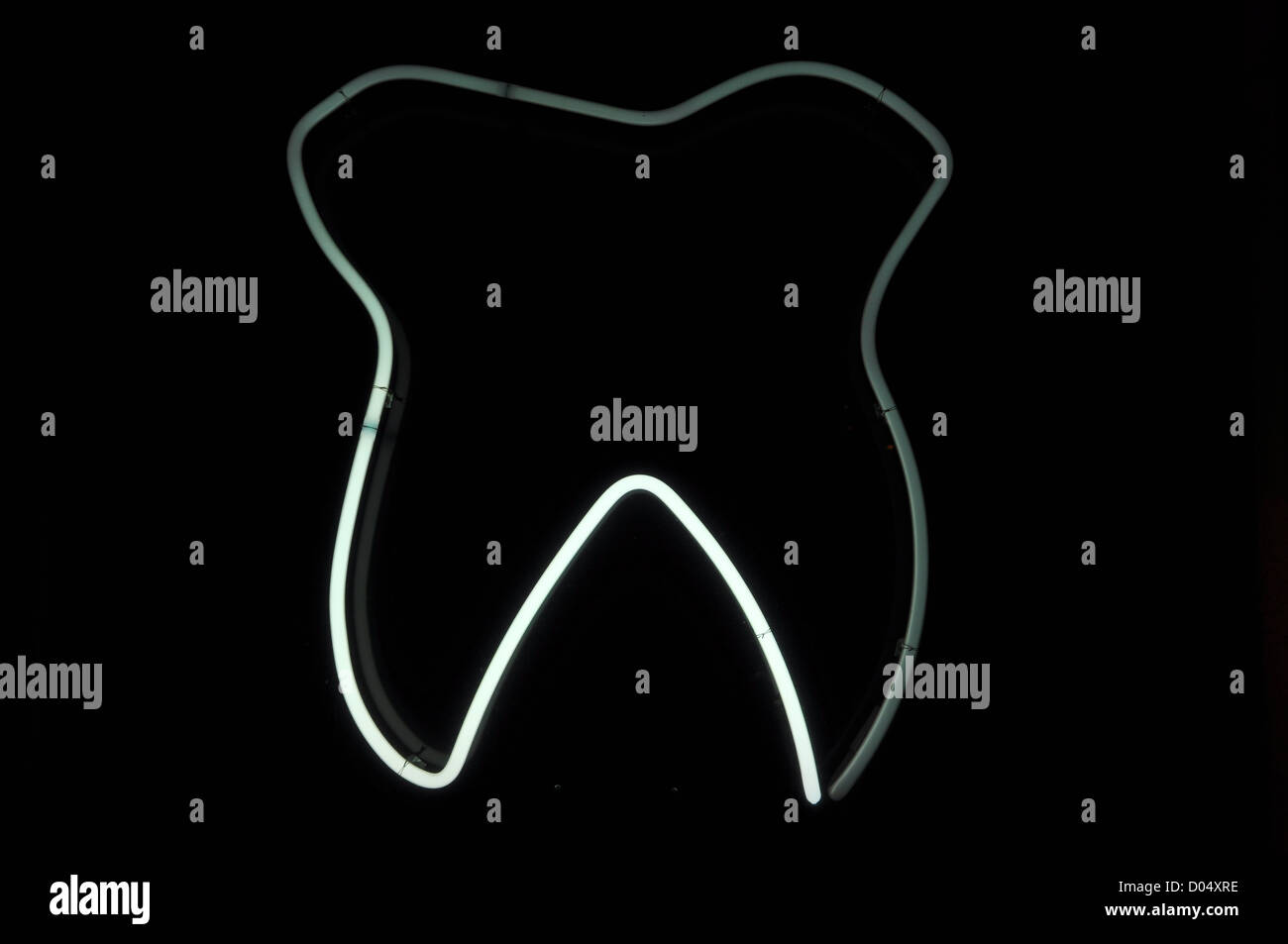 Tooth White Light Neon Sign Stock Photo - Alamy