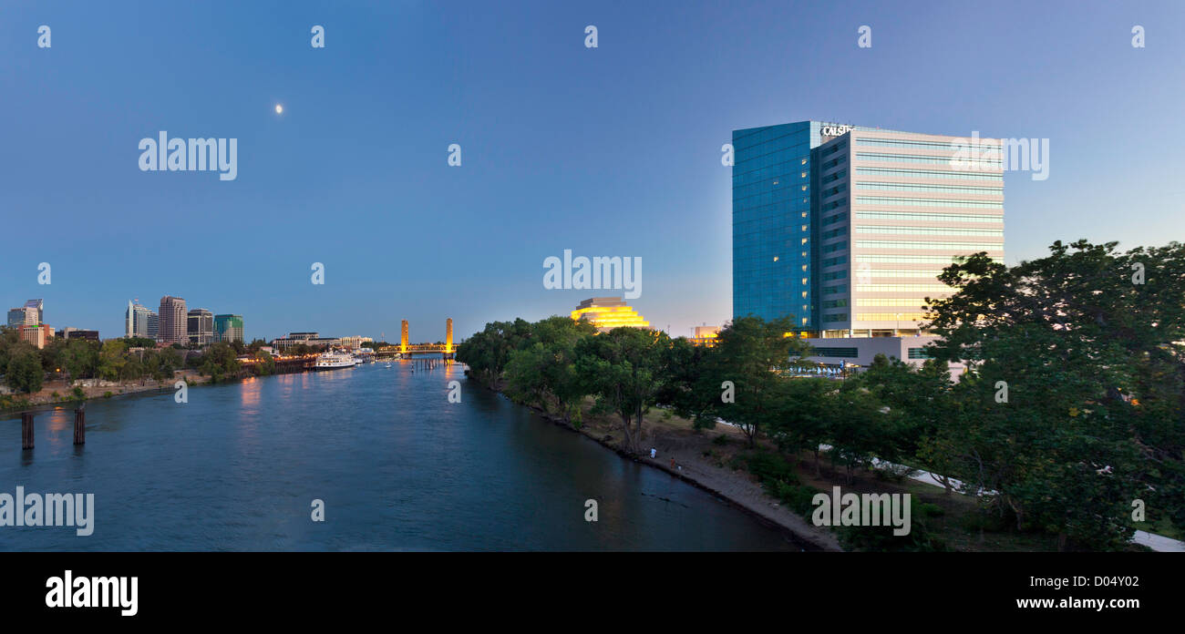 Panorama of the Sacramento City skyline at dusk, including downtown ...