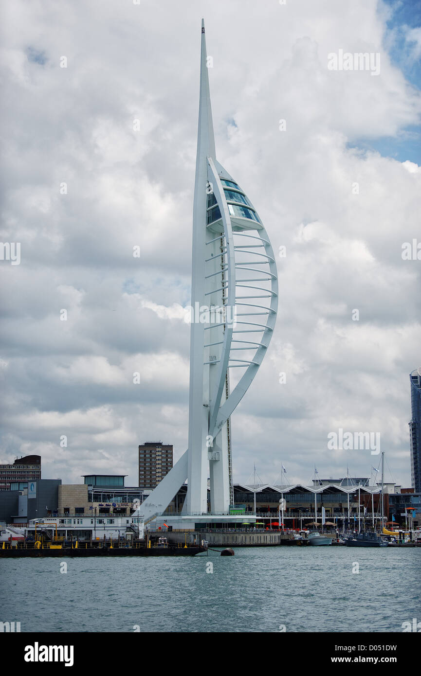 Ship shaped buildings hi-res stock photography and images - Alamy